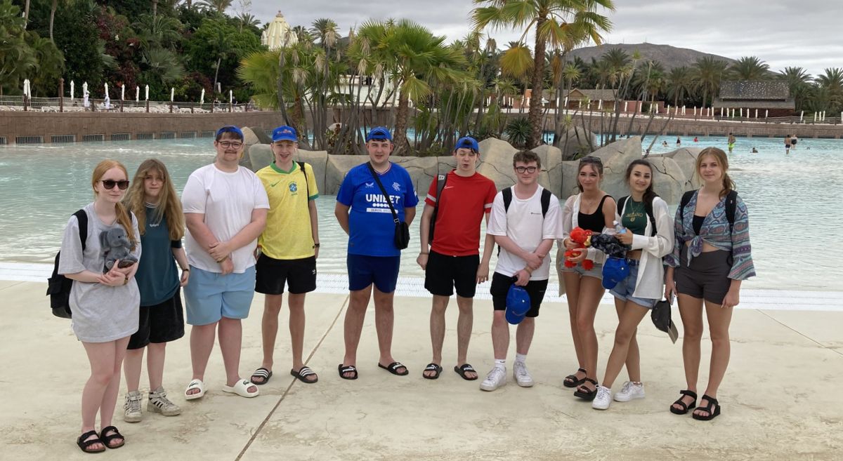 Students Talk Business on Tenerife Trip - SERC
