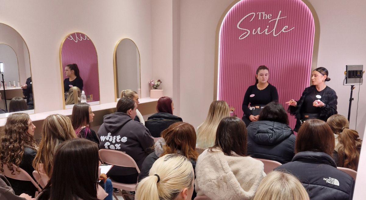 Beauty Students on Trend with Make Up Masterclass - SERC