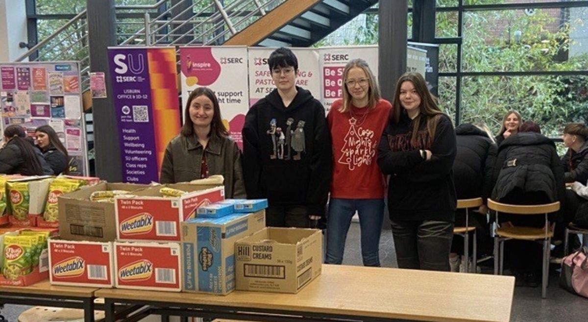 Students’ Union Helps Drive Food Donations - SERC