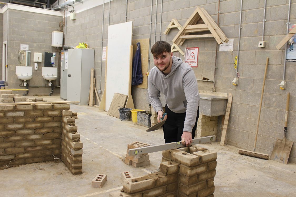 Bricklaying Apprenticeship Helps Joshua with Career - SERC