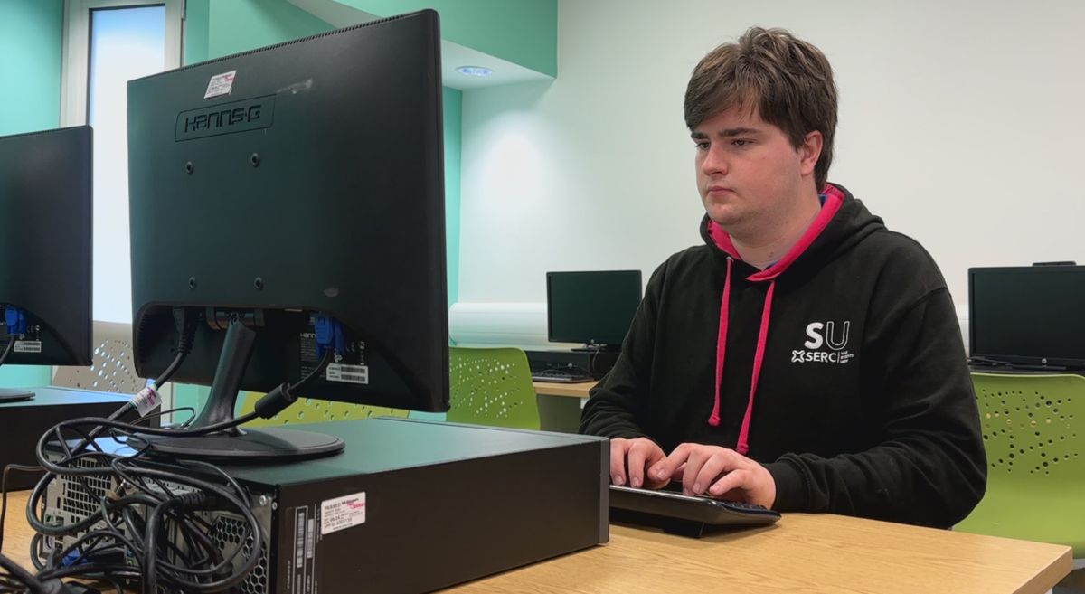 Computing Course Gives Chris Access to New Skills - SERC