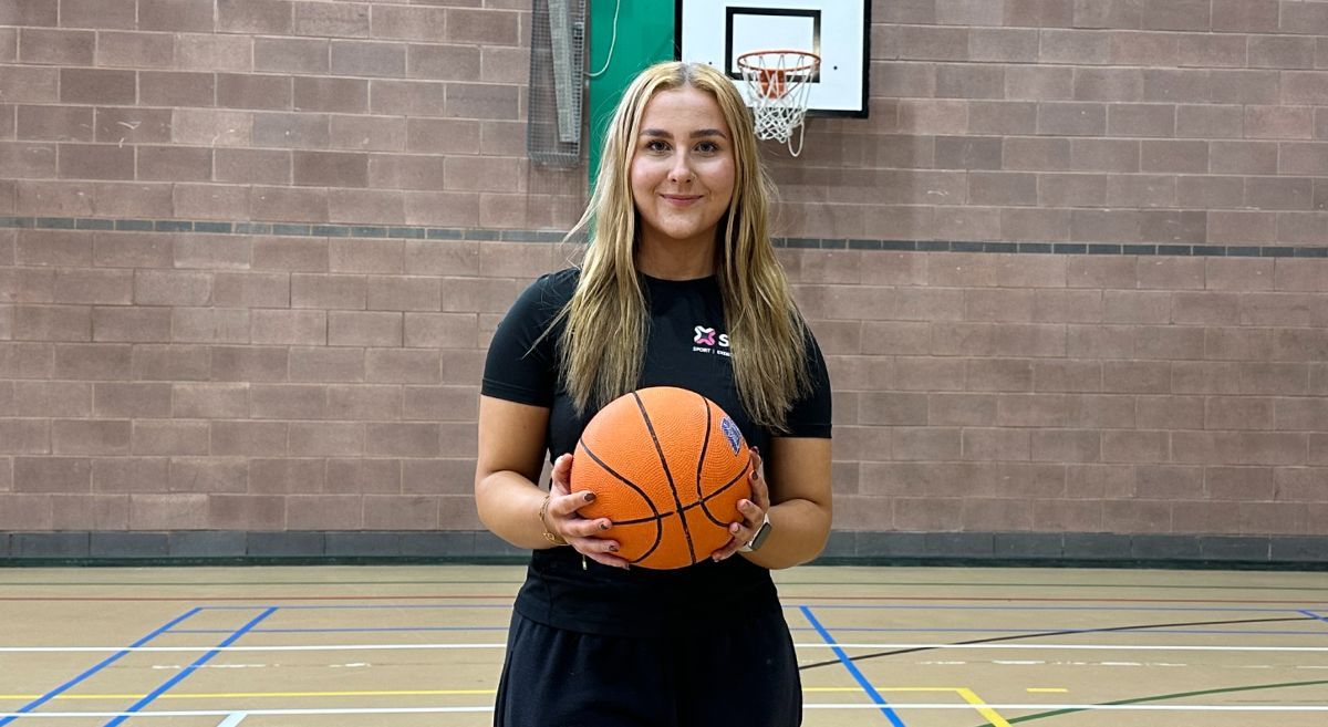 Foundation Degree Puts Chloe on Track for Dream Sports Career - SERC