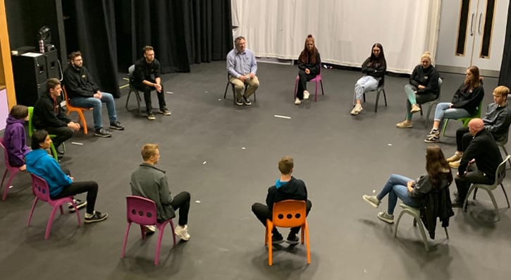 Dr Stephen Farry Visits SERC - SERC