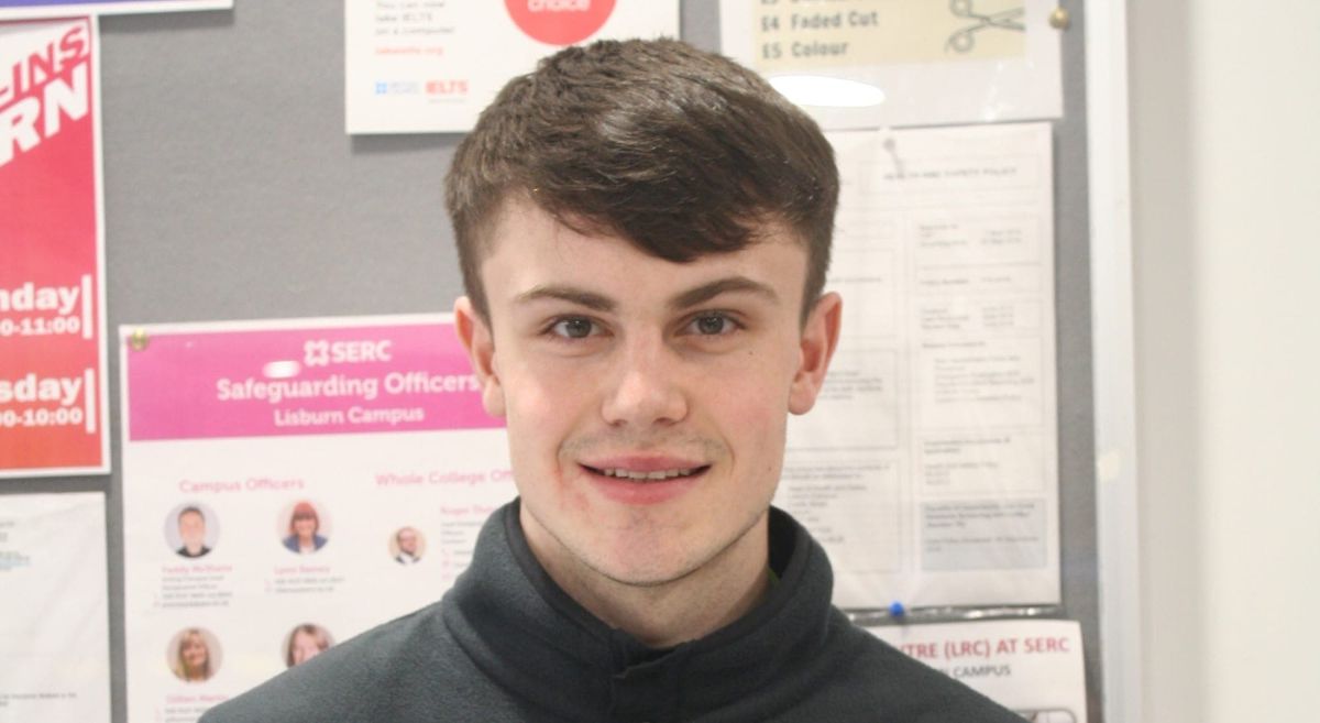 Higher Level Apprenticeship in Accountancy Success for Ronan - SERC