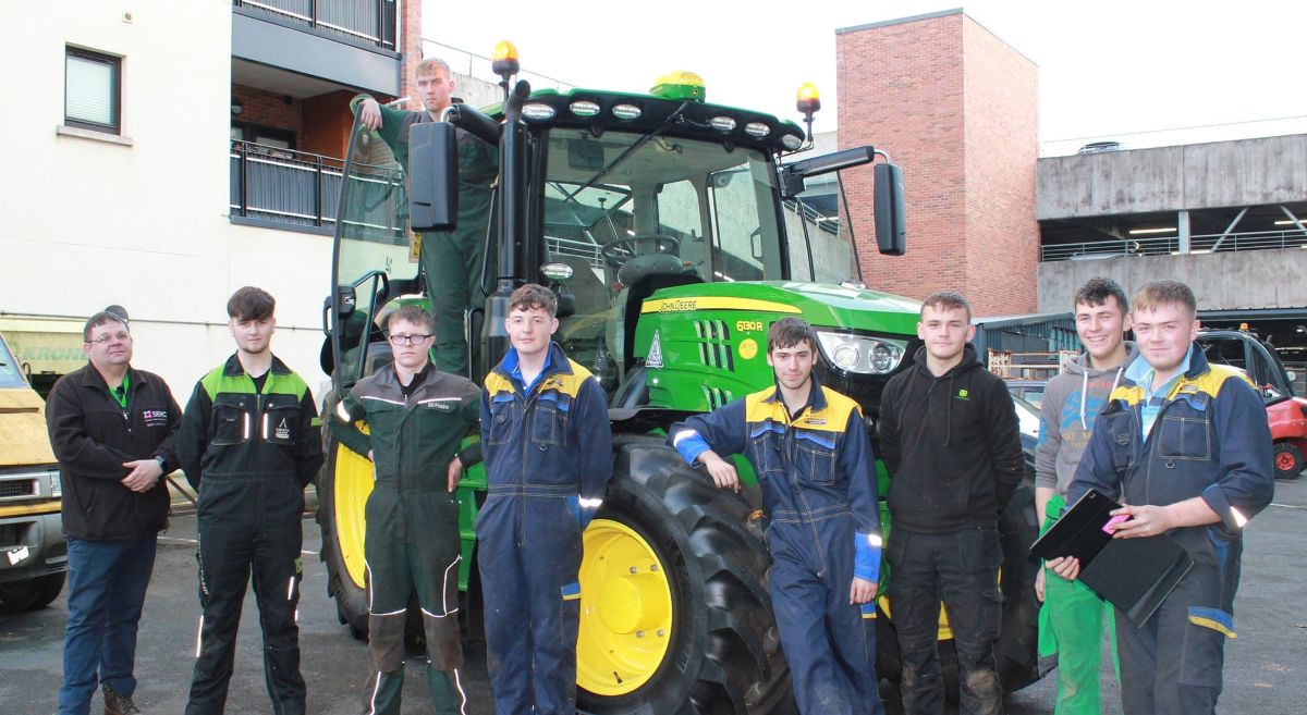 Land Based Engineering Apprentices Get ready for Year Two - SERC