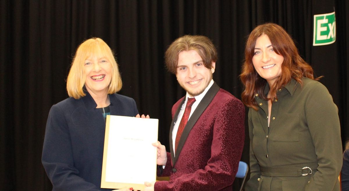 Students Recognised at Awards Ceremony - SERC