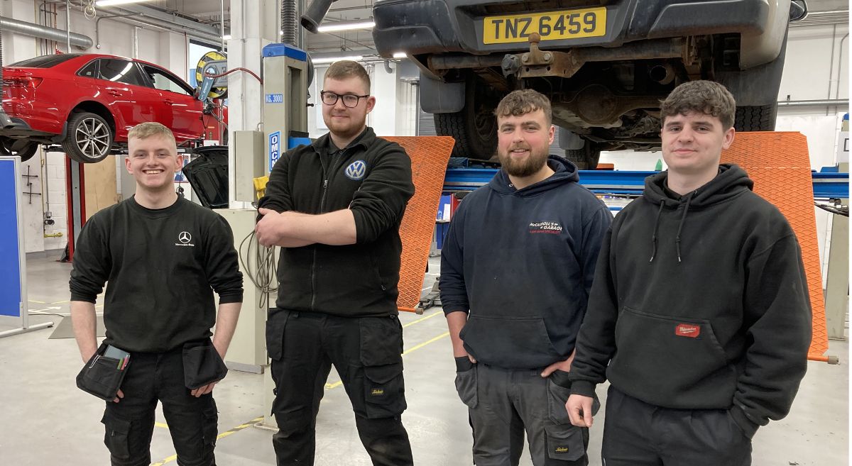 Apprentices Show Drive to Win at Intercampus Competition - SERC