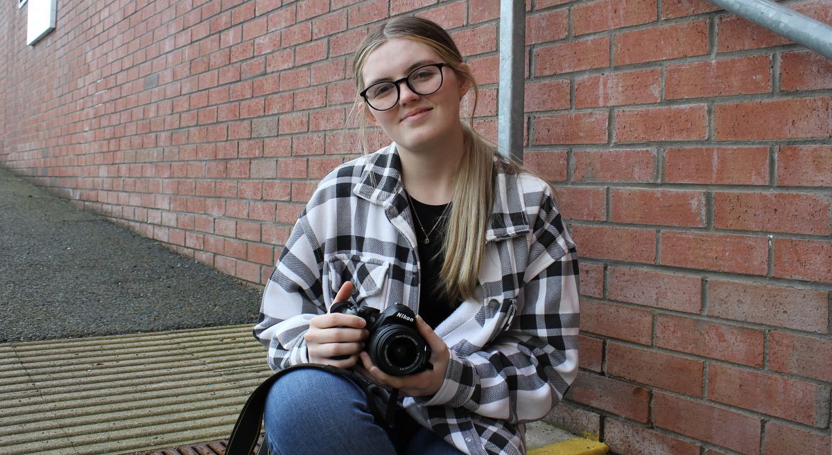 Erin is en Route to Developing Photography Career - SERC
