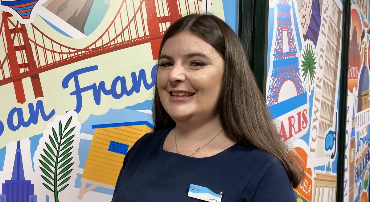 Courtney Talks Tourism at SERC - SERC